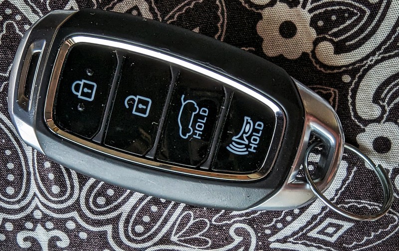 How Do I Replace The Battery In My Hyundai Key Fob? - Huffines Hyundai ...